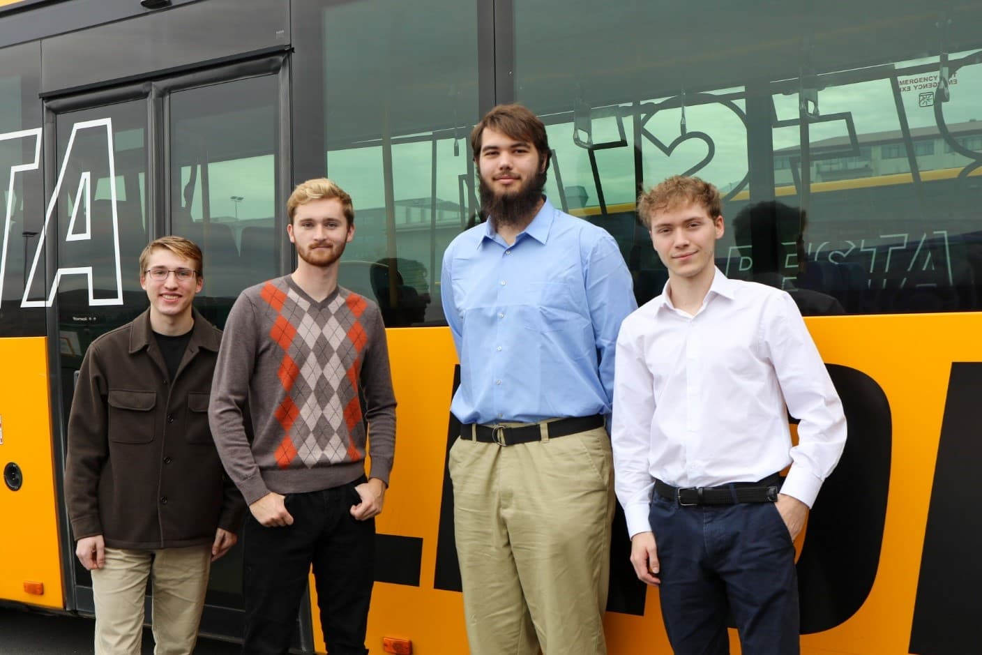 Strætó í samstarfi við bandaríska nemendur – Strætó